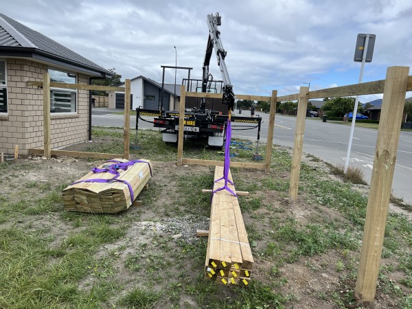 Right Size Lift & Load - Mini Hiab Crane Service