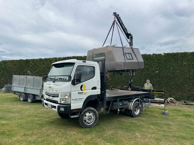 Right Size Lift & Load - Mini Hiab Crane Service